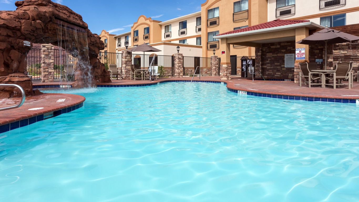Holiday Inn Express & Suites Moab en $ 17.014 ($̶ ̶8̶2̶.̶4̶9̶1̶). Moab ...